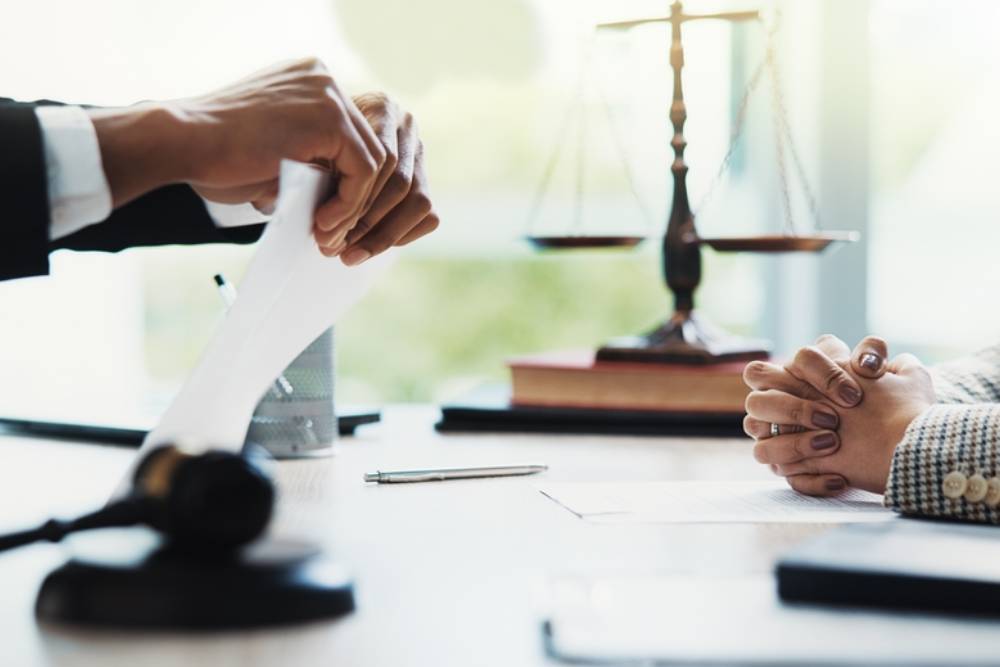 How Much Can You Sue for Breach of Contract? | The Law Office of Robert ...
